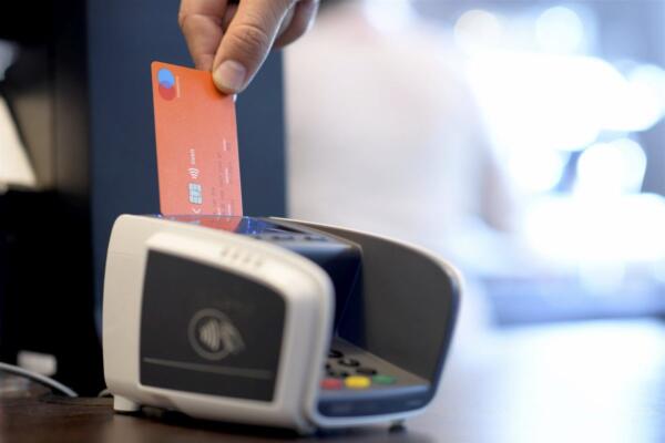 PagoBancomat, zero commissioni per le banche per pagamenti fino a 5 ...